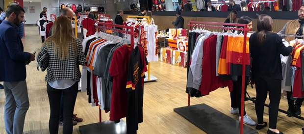 GSStore bayi toplantısı gerçekleşti - GALATASARAY.ORG