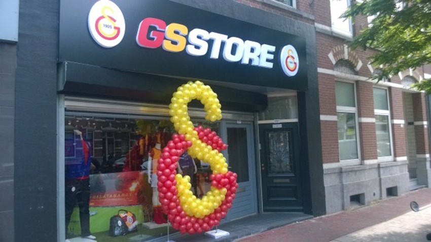 Rotterdam GSStore Açıldı - GALATASARAY.ORG