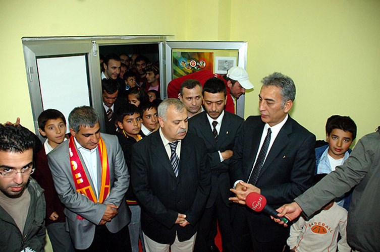 Alpaslan Dikmen Spor Salonu Açıldı - GALATASARAY.ORG