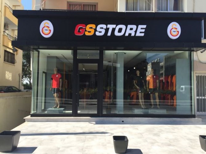 Kıbrıs GSStore Yenilendi - GALATASARAY.ORG