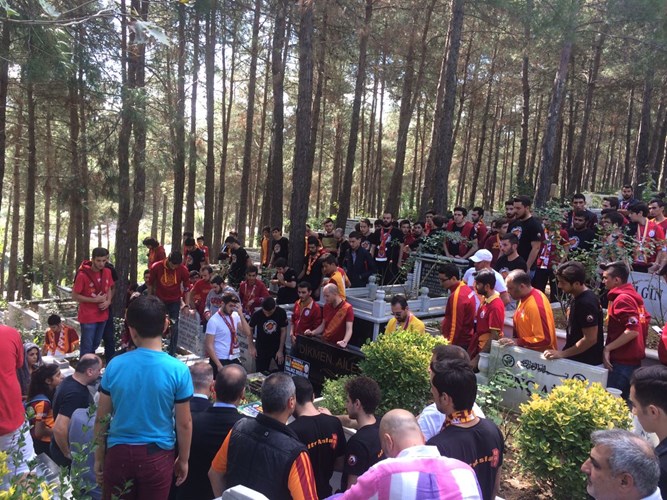 Alpaslan Dikmen Unutulmadı - GALATASARAY.ORG