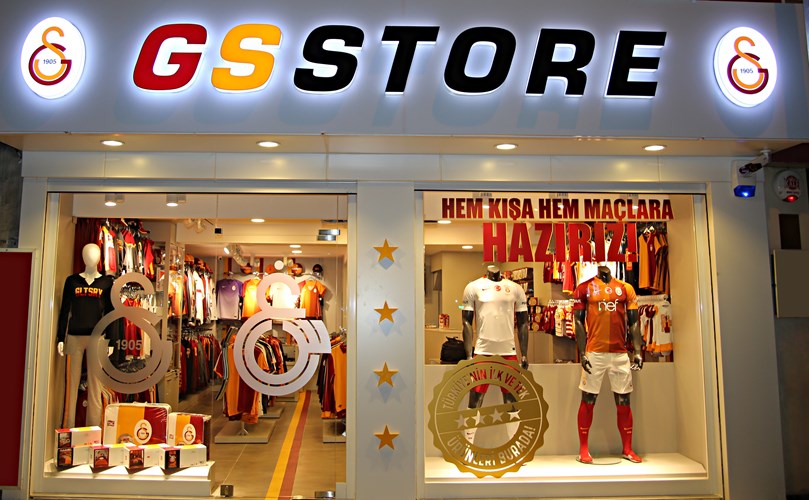 Adapazarı GSSTORE açıldı - GALATASARAY.ORG