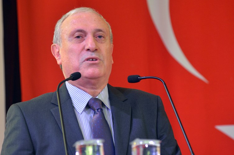 Prof. Dr. Ahmet Gül Galatasaray Ödülü nün Sahibi Oldu - GALATASARAY.ORG